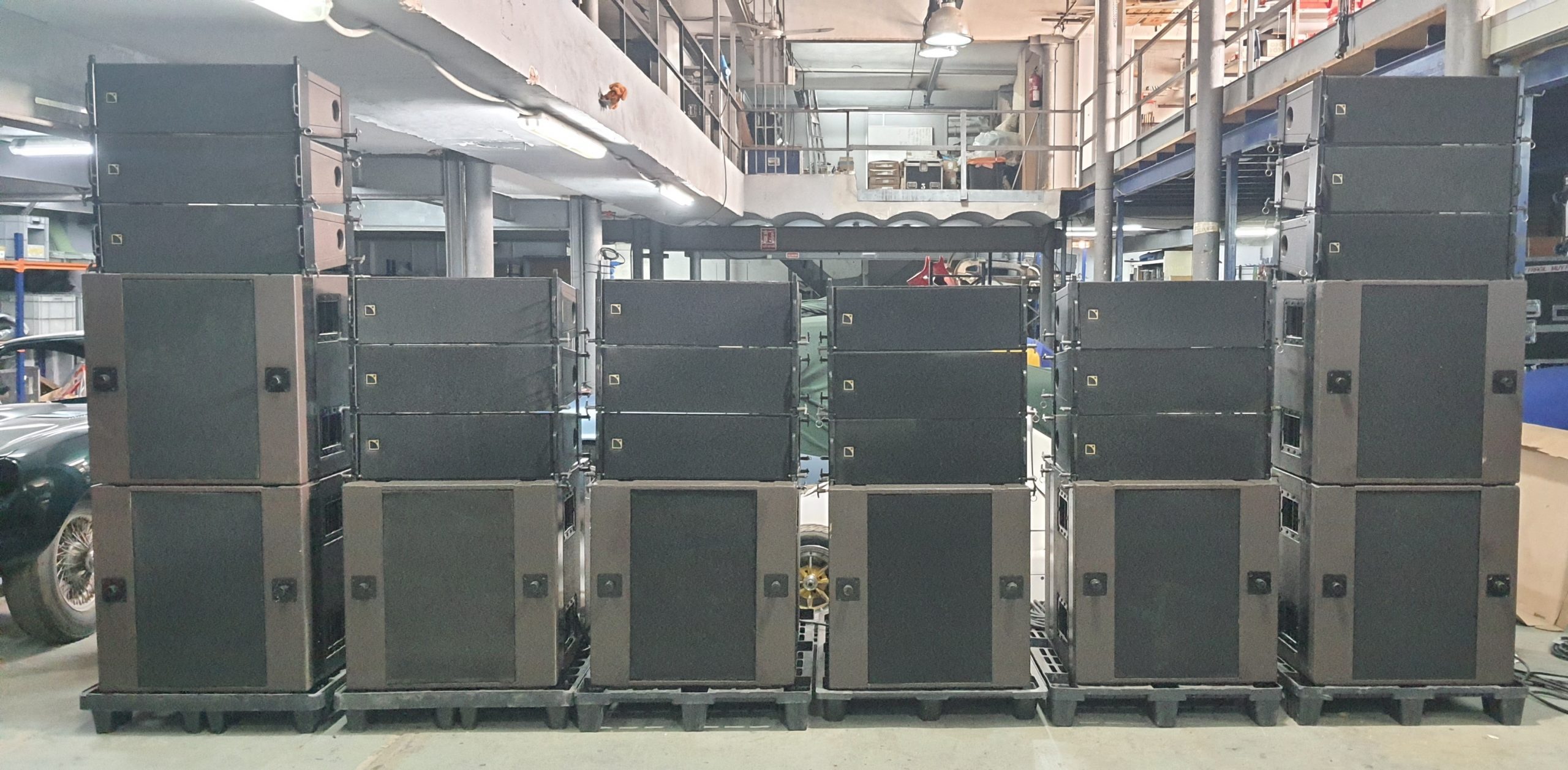 L-ACOUSTICS 24 V-DOSC, 8 DVSUB SISTEMA COMPLETO - LBL Actions